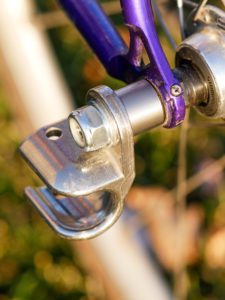 Quick Release Hitch Adapter for Trailers - The Robert Axle Project