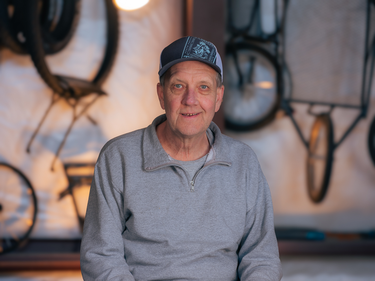 Meet Us | The Robert Axle Project