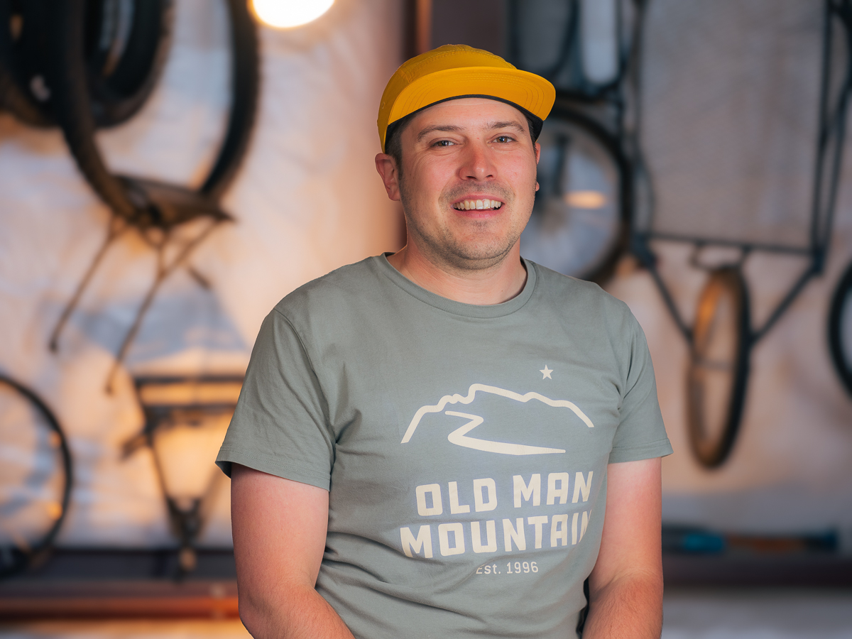 Meet Us | The Robert Axle Project
